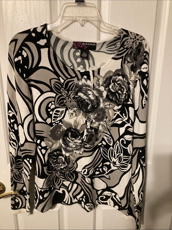 Peck & Peck | Tops | 5 Off In 3 Bundle Peck Peck Black And White Floral ...